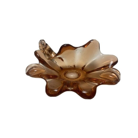 Vintage | Other | Vintage Hand Blown Amber Color Shell Motif Design ...